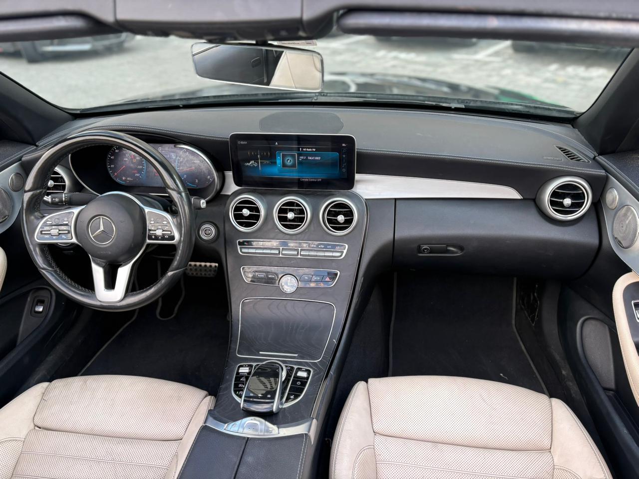 MERCEDES C-300 2023 Convertiable - Muscle car Dubai